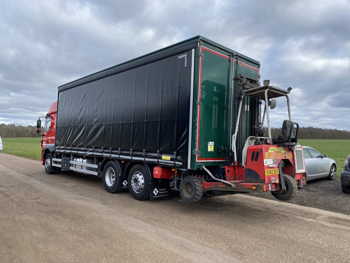 Truck for Hire: 26 Tonne + Forklift | Field Compost